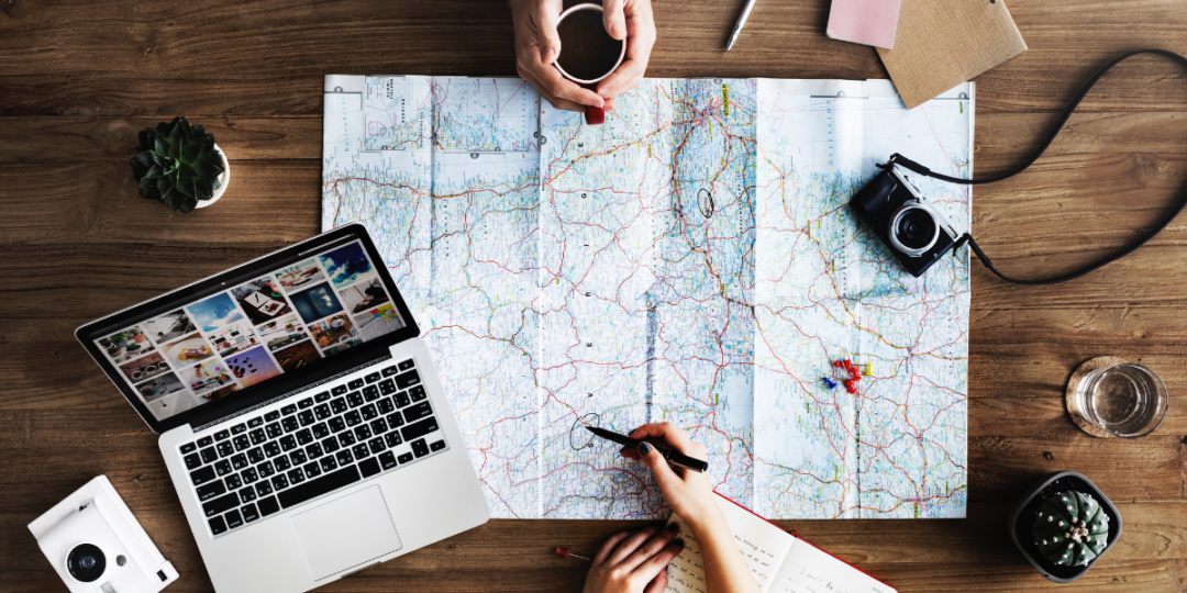 The Ultimate Guide to Staying Productive While Traveling - That Remote Life